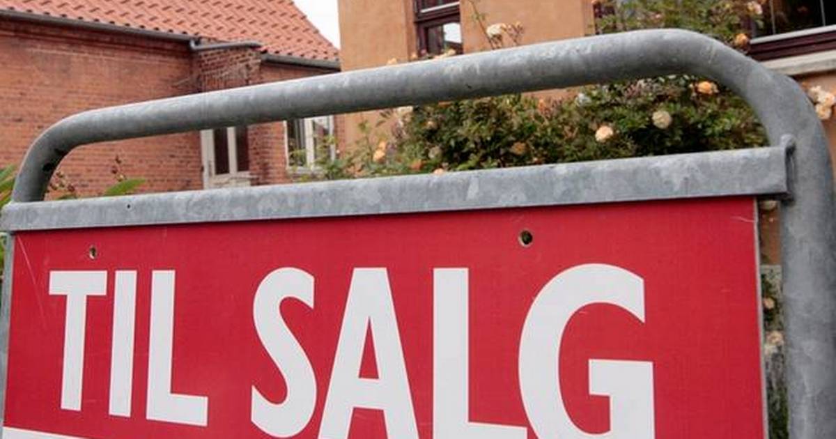 Mægler må barbere knap 30 procent af salgspris for at få luksusvilla ...