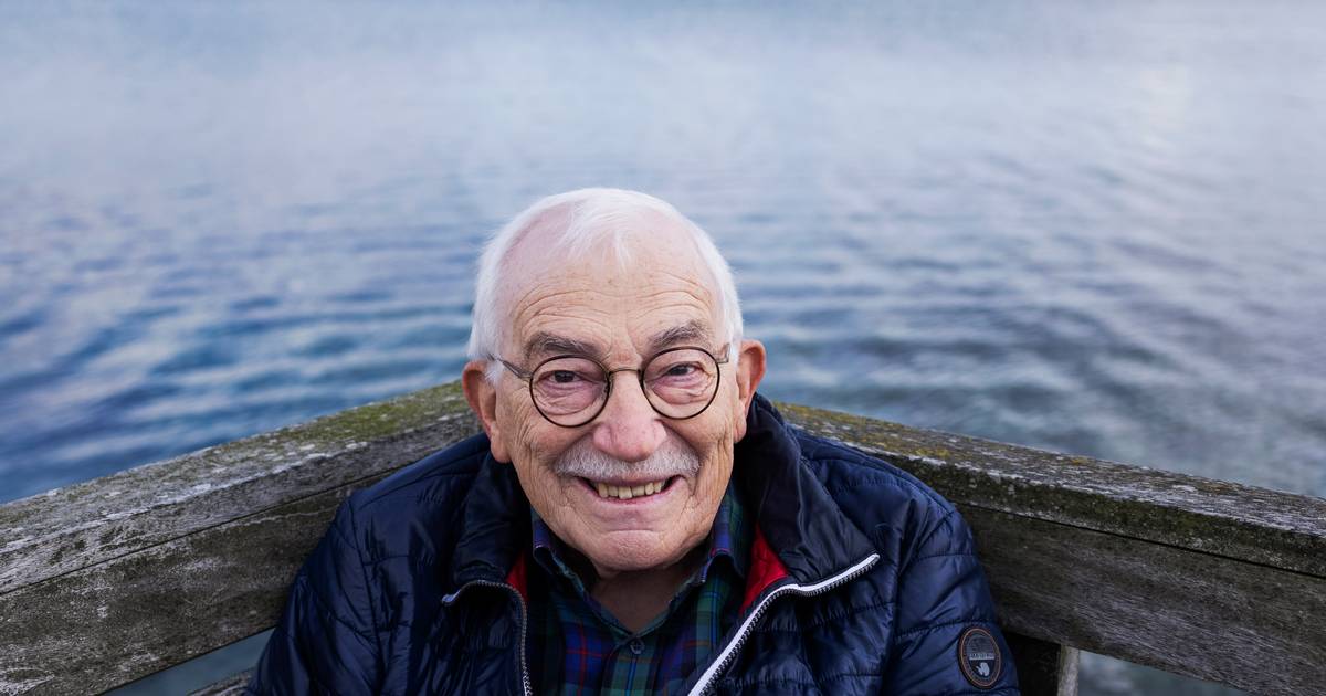 Uffe Ellemann-Jensen er død: »Jeg savner ham allerede helt forfærdeligt ...