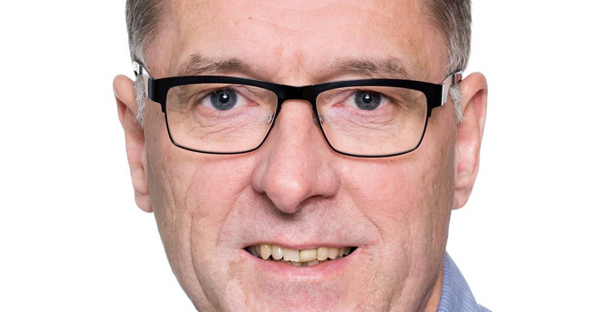 Erfaren bankmand fylder rundt