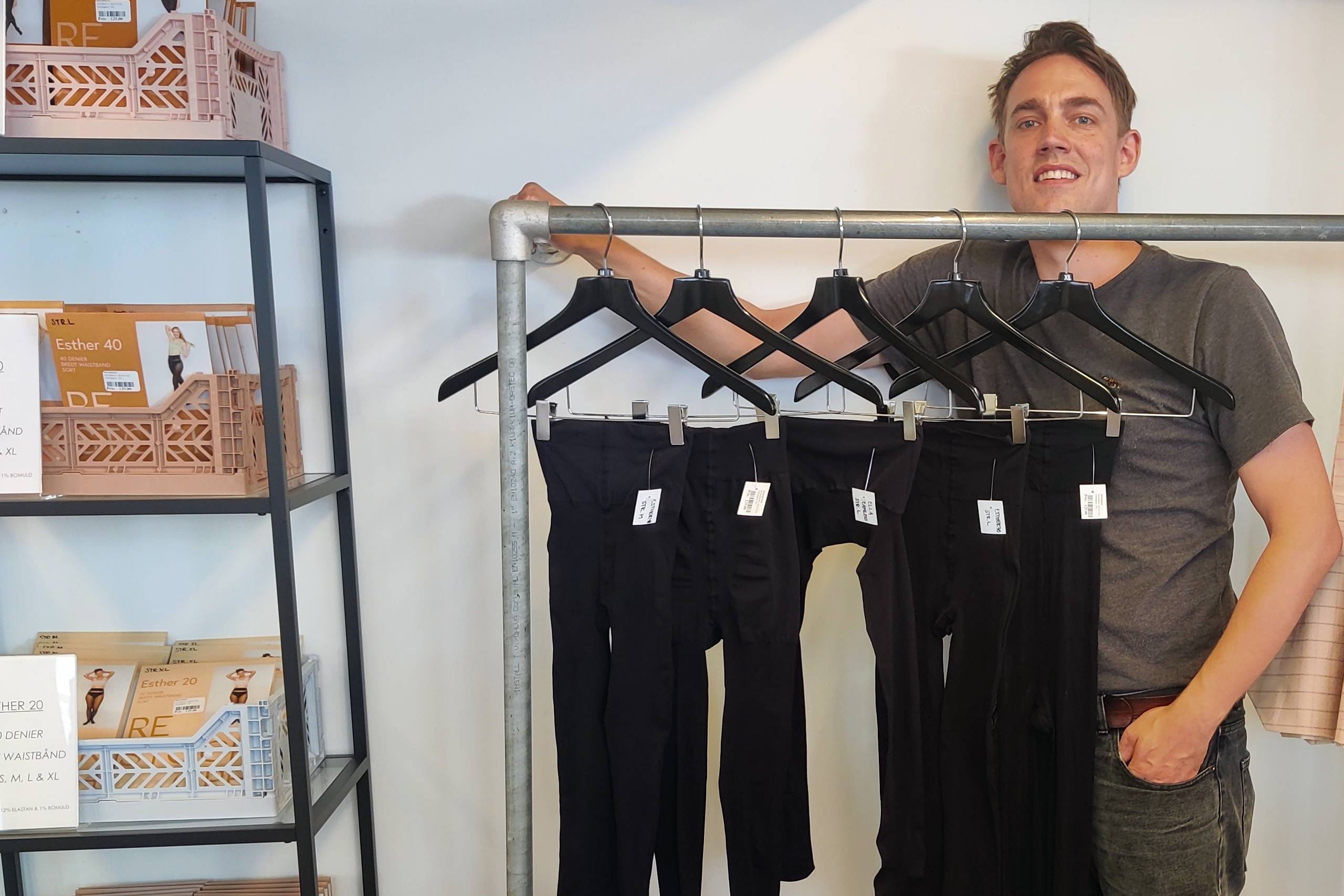 Da Daniel stod i strømpebukser, håbede han på succes – nu håber han ...