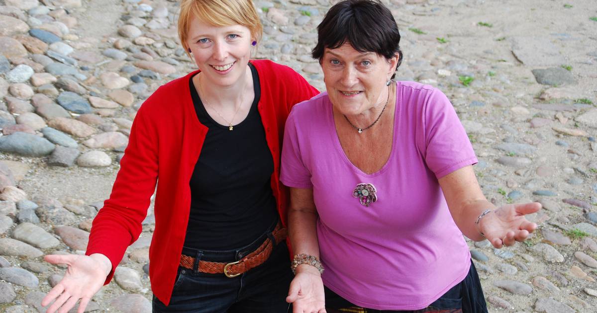 Fortællecafe med et stænk af jul - Din Avis