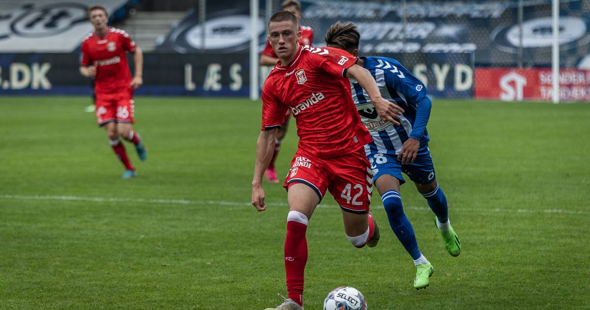 Ung forsvarsspiller fra Galten på kontrakt med AGF - Din Avis
