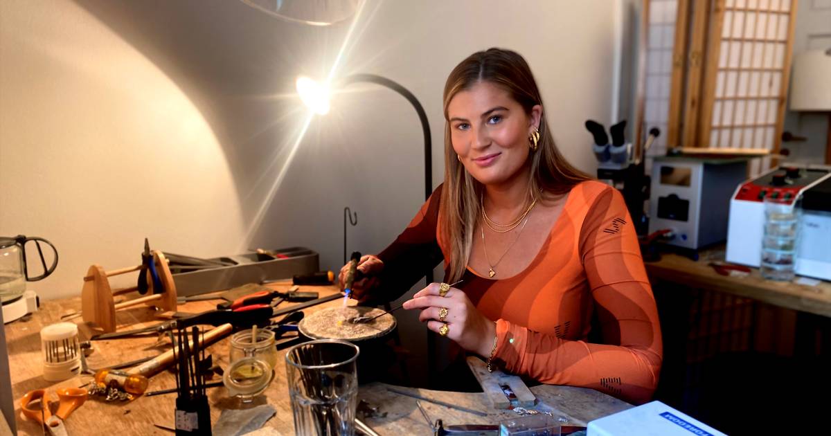 Hun var ikke den bedste til at lave lektier: I dag bærer kvinder i hele Europa Camille Brinchs ...