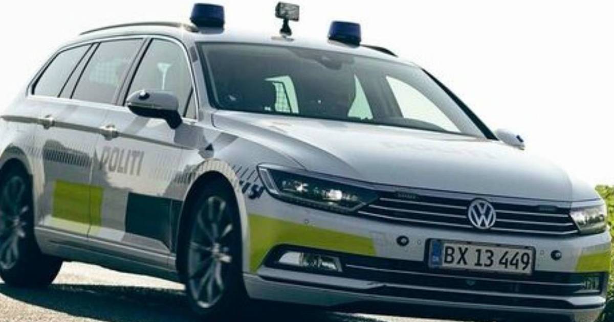 Vild jagt efter vanvidsbilist: Bruger politibil som våben - Din Avis