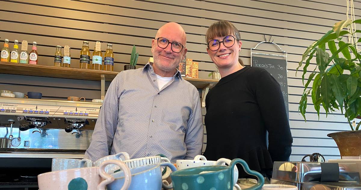 Hammels butikker fyldes med kunst og smagsprøver - Din Avis