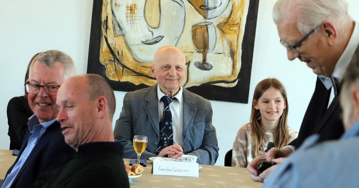 Hver dag graver Kurt Villy sig ned i Hadstens fortid - Din Avis