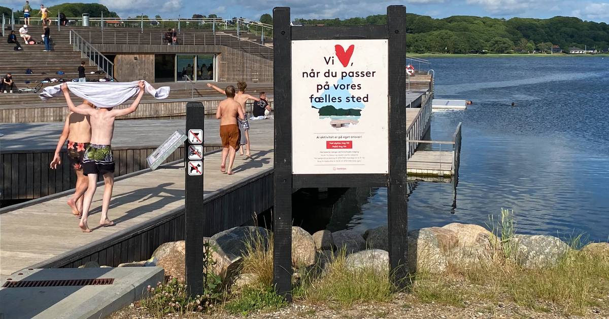 Børn må ikke bade ved Bybadet alene: Forældre har skabt system - Din Avis