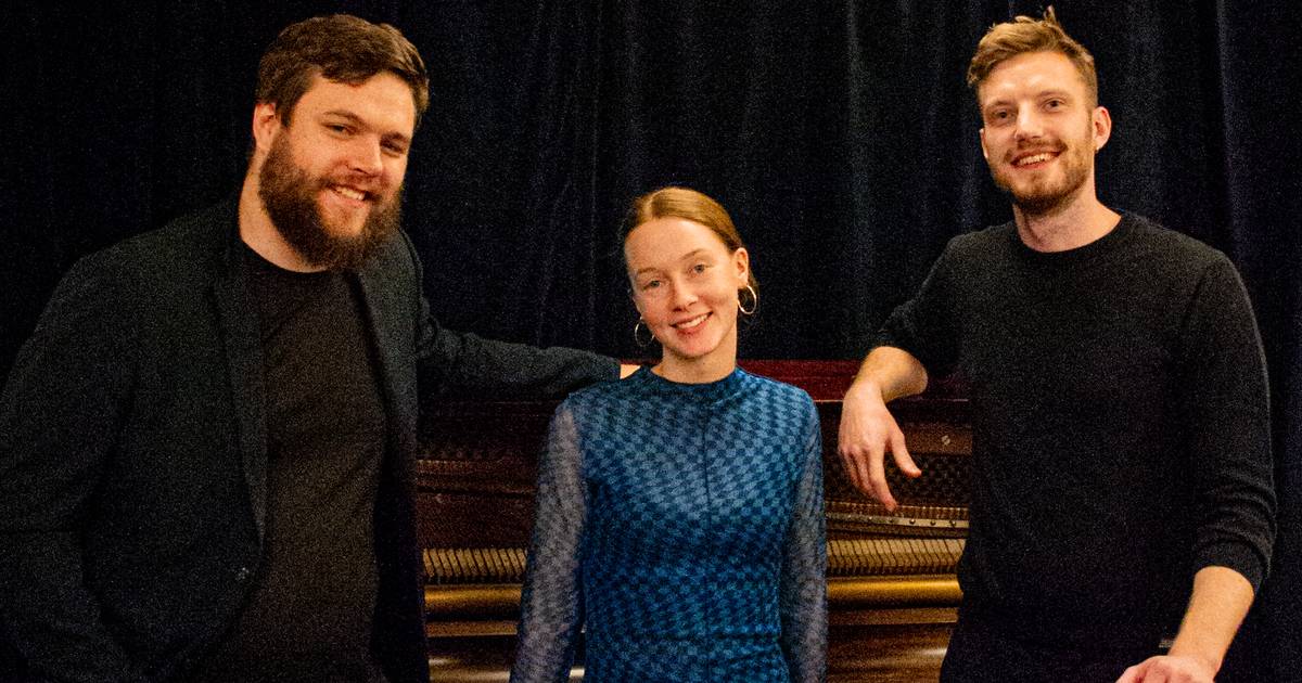 Trio spiller musik af Bent Fabricius-Bjerre - Din Avis