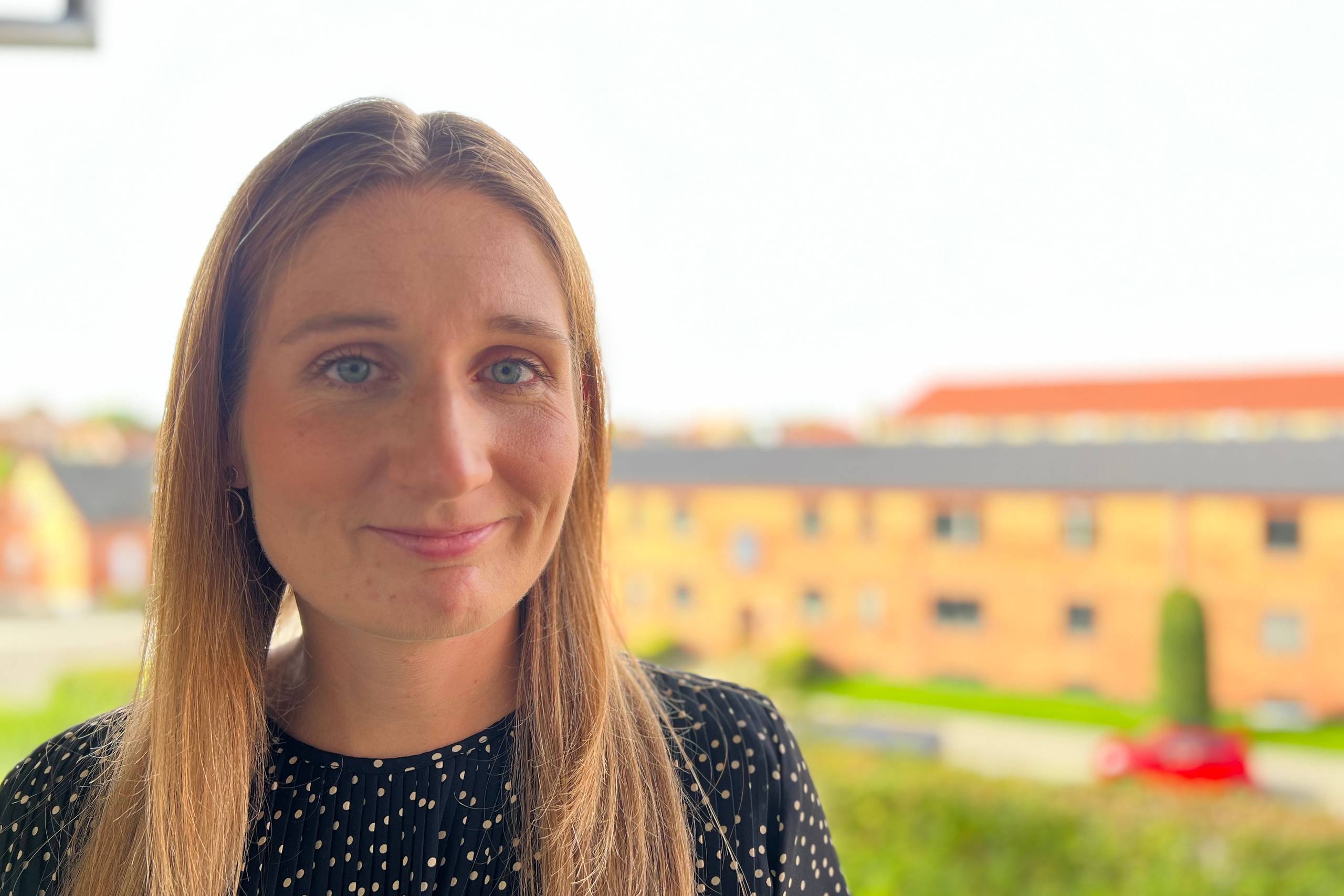 Pernille er ordblind, og nu udgiver hun en bog til unge: »Jeg er stolt, hvis jeg kan være en ...