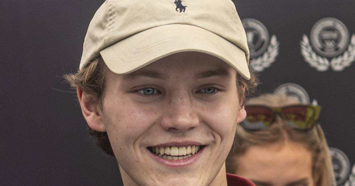 Grev Vægelsind? Først droppede han militæret - nu er studiet skiftet ud ...
