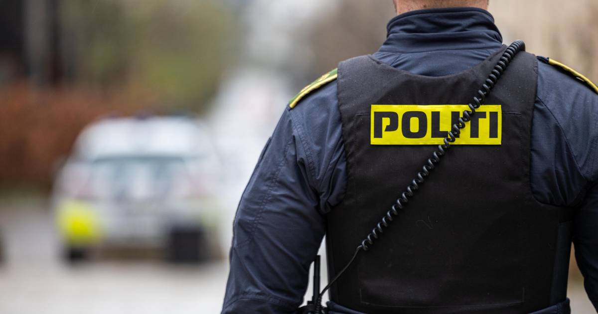 Specialpatrulje bankede pludselig på for at ransage adresse: Det fandt ...
