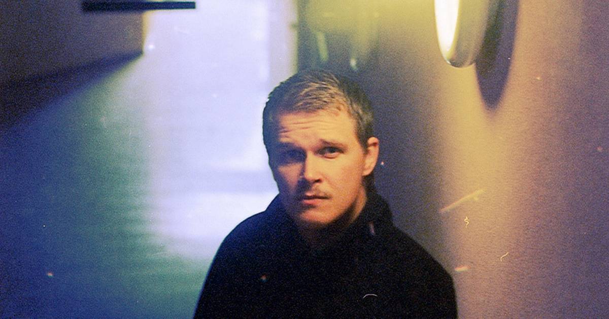 Hitmaker fra Hvide Sande: Karl Kristian indtager Kulturhotellet - Din Avis