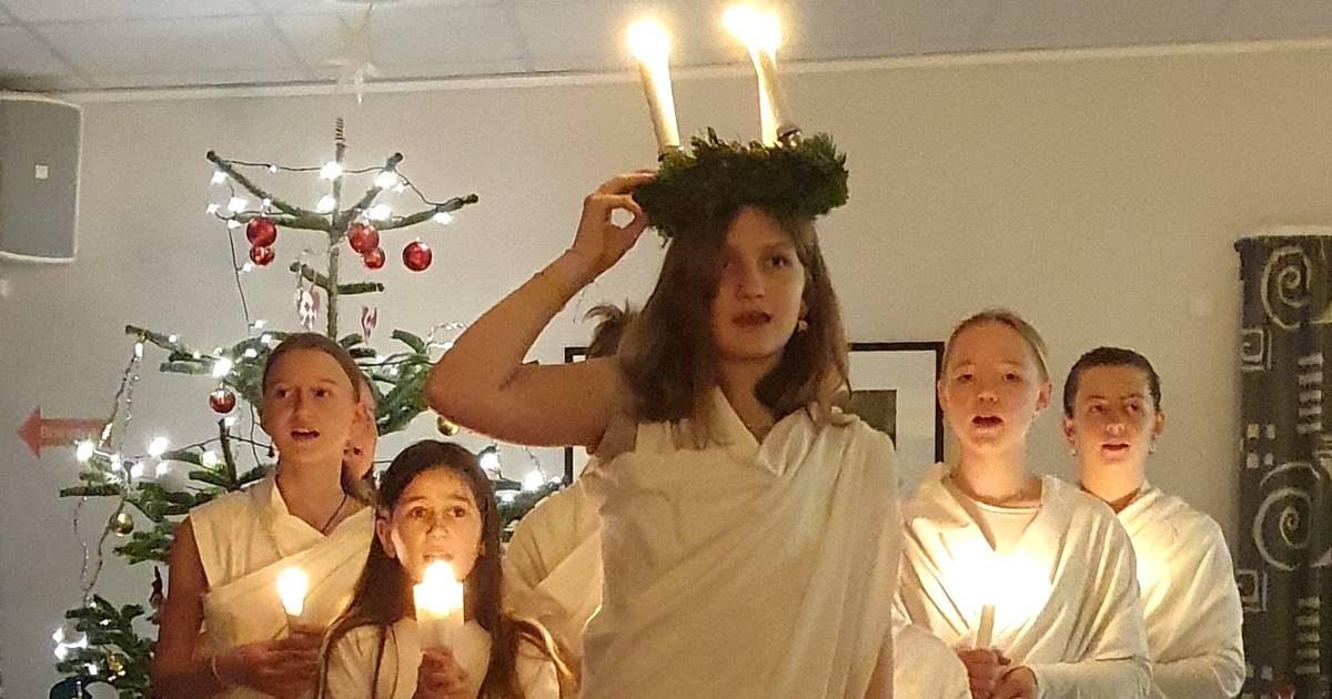 Luciaoptog og julemand skabte glæde på plejecenter - Din Avis