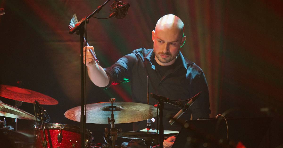 Outlander-musik bliver dirigeret af en fuld skotte - Din Avis