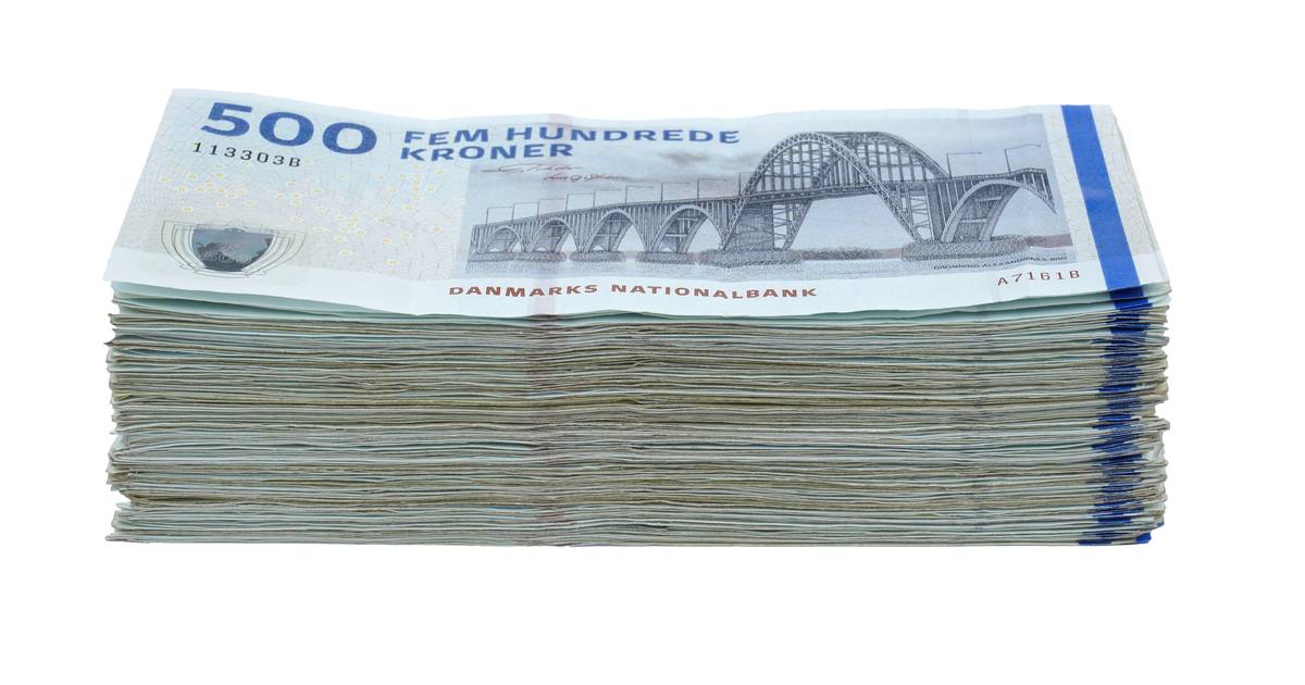 Pludselig tikkede der mange penge ind på kontoen: »Min mand sagde, at ...