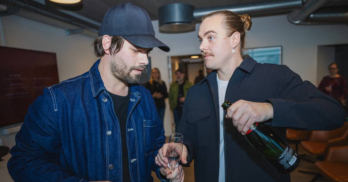 Aarhusianske Oscar-stjerner: Selfies med Bradley Cooper og Jodie Foster ...