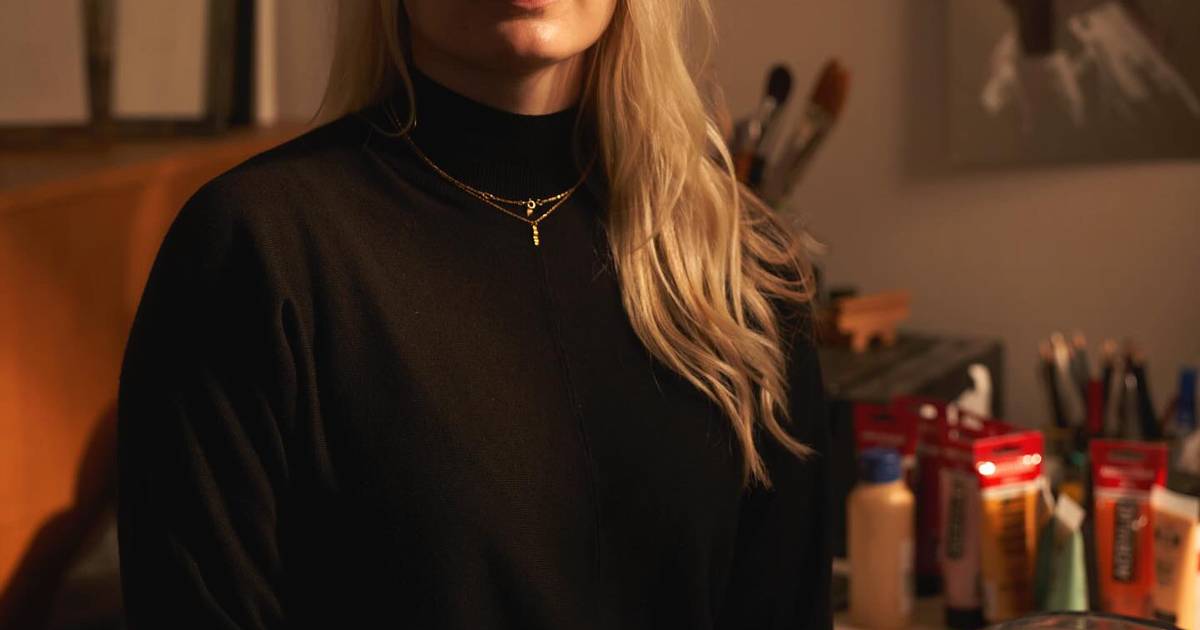 Portræt-vinder udstiller på Paderup Gymnasium - Din Avis