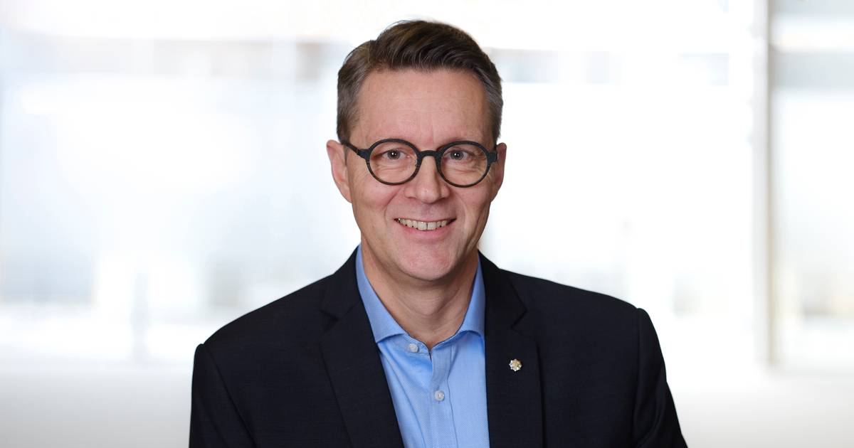 Padelhal og skole: Flertallet i byrådet har vist mod til at træffe de ...