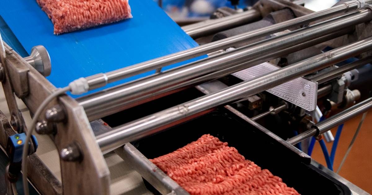 Kødgigant får sur smiley og kæmpe bøde: Tilbagekaldte ikke nok hakket ...