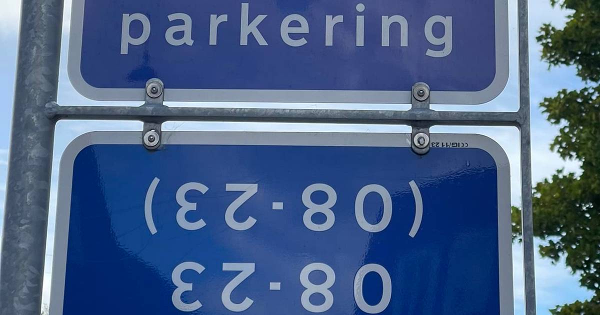 »Du havde ét job«: Er p-skilt til australske turister? Se kommunens ...