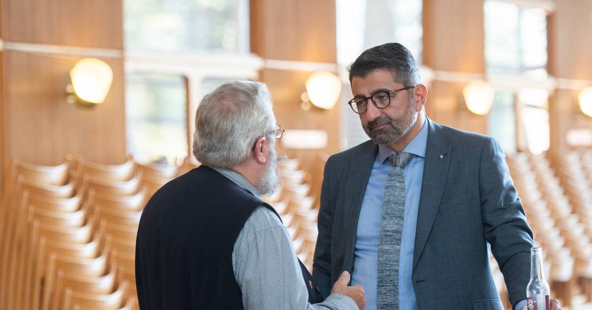 Simsek fik opkaldet i går aftes: »Det her er ikke ordentligt ...