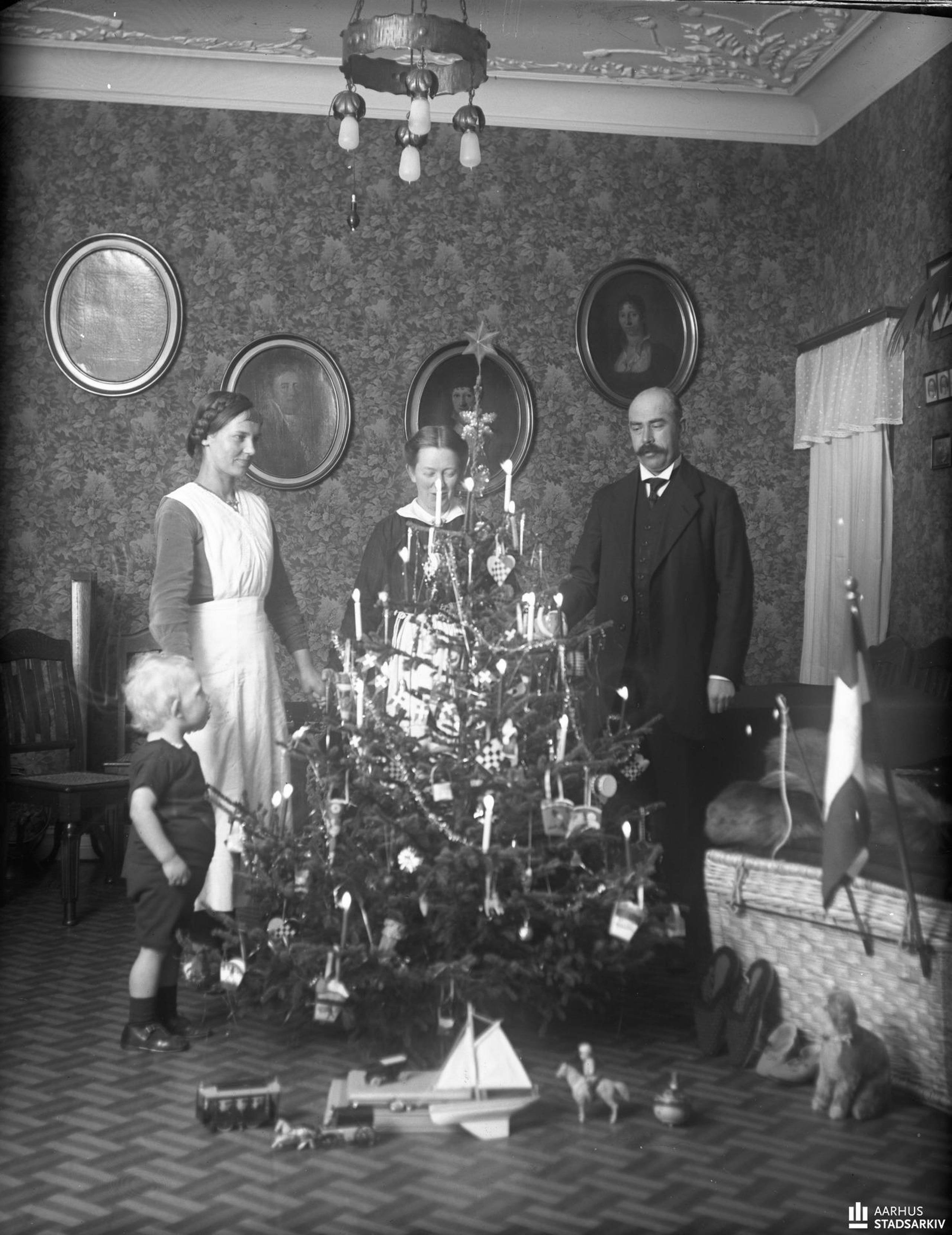 Her lå et kæmpe hotel med 210 værelser. I dag rummer det byens mest ...