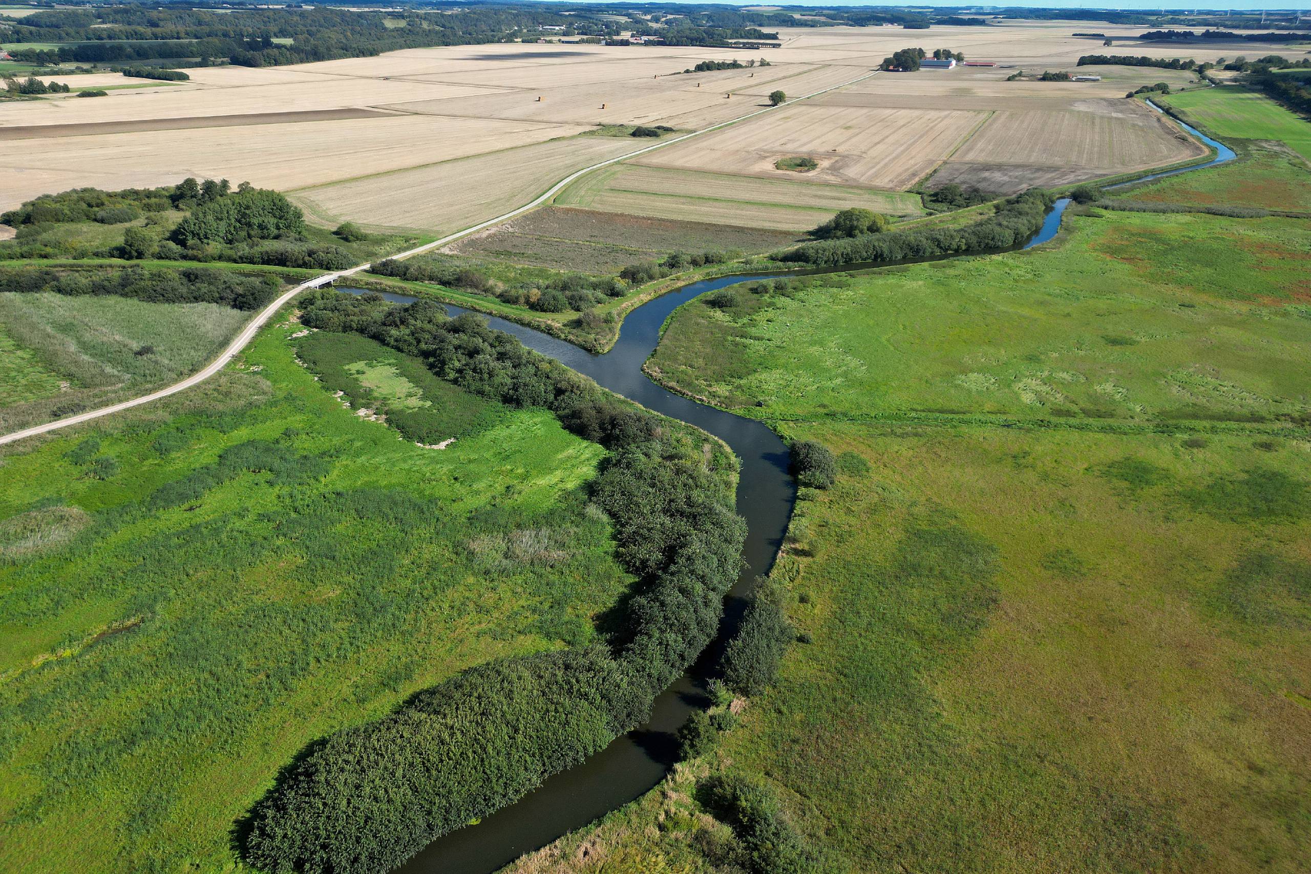 Stribe af spørgsmål om Kolindsund - Din Avis