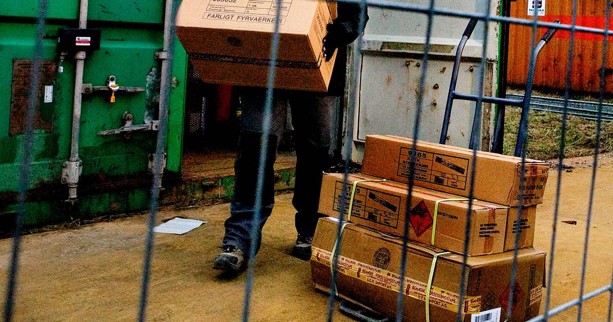 Tyve på rov: Gik målrettet efter fyrværkeri - Din Avis Tyve på rov: Gik målrettet efter fyrværkeri - Din Avis
