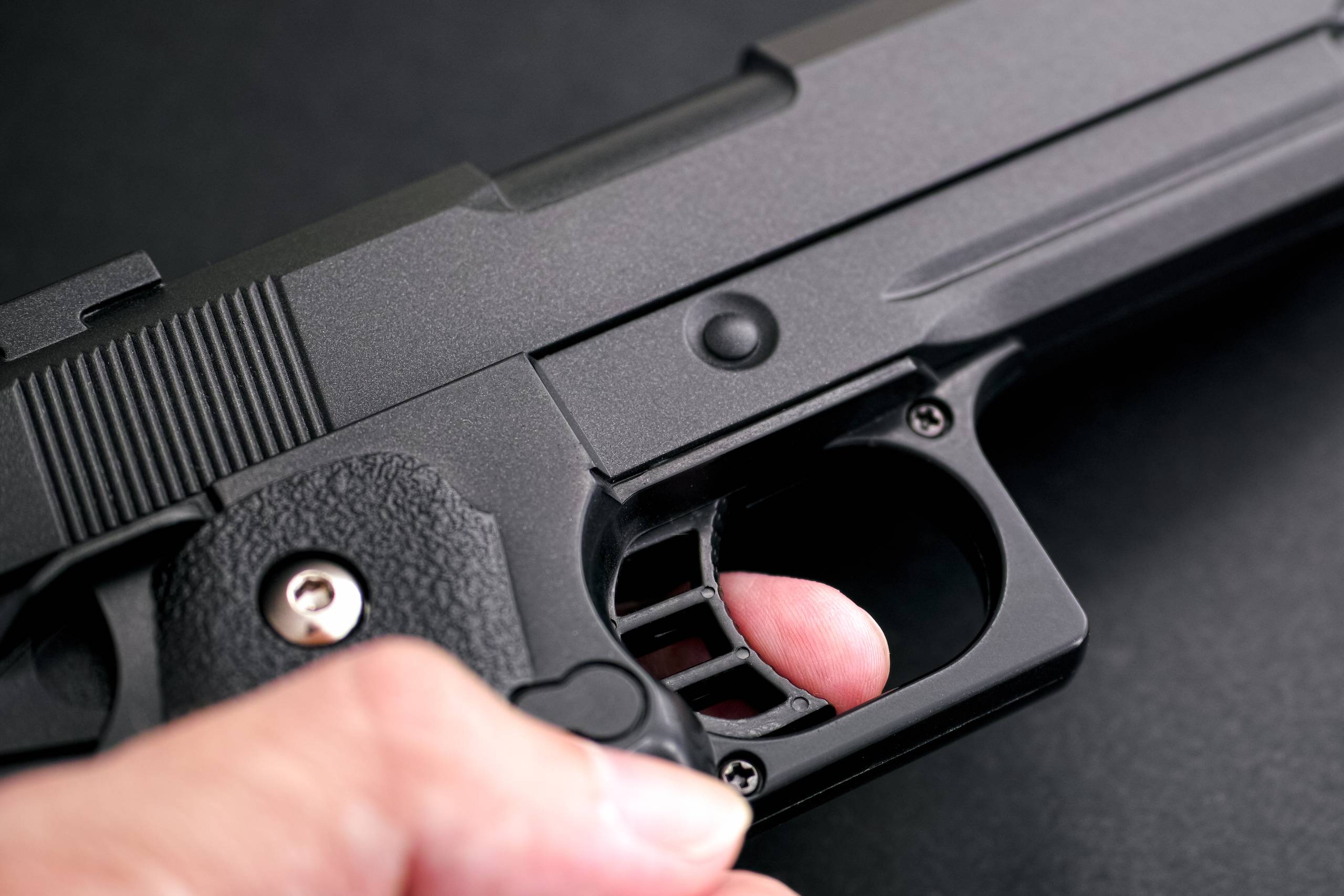 Trusler på livet på letbanestation: To er under 18 - Din Avis