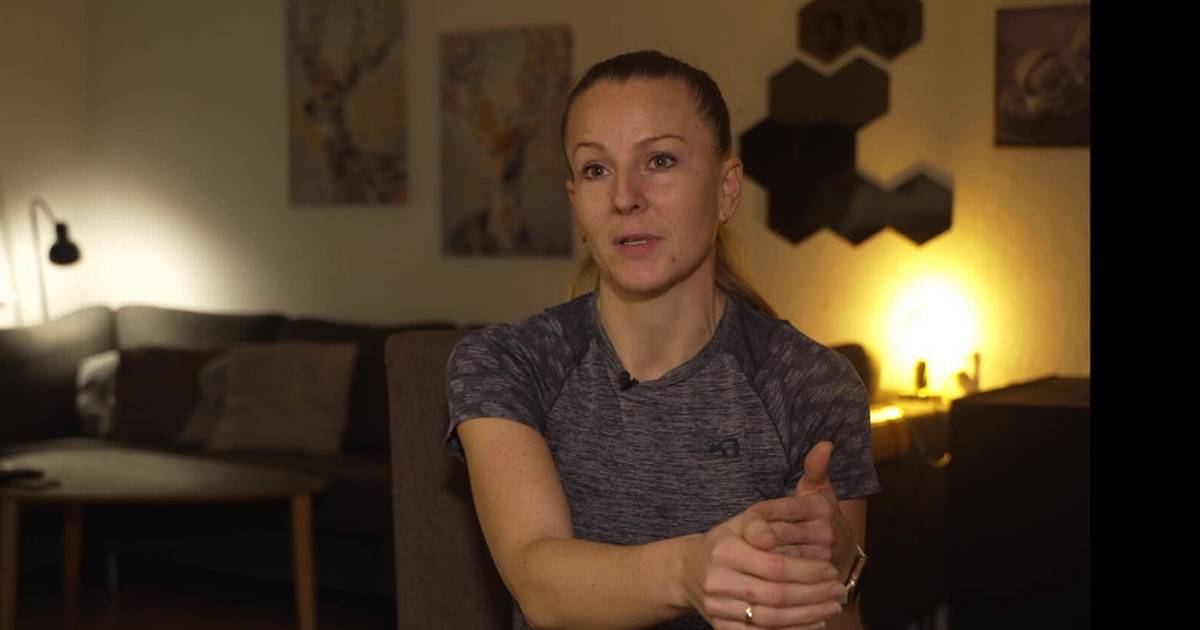 Bor 50 meter på den 'forkerte' side af skiltet: Sabrina frygter for ...