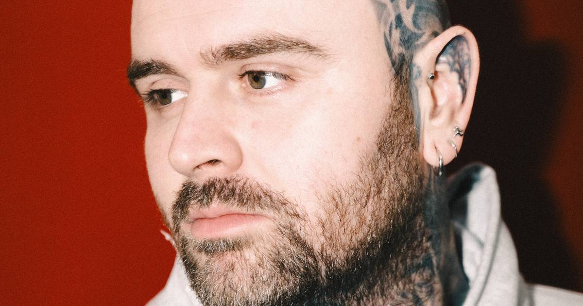 Mark er verdenskendt for sit arbejde – og så er han AGF-fan. Nu har han ...