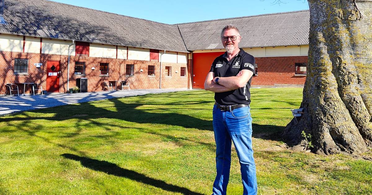 Tidligere våbenmekaniker fra England har succes i Hadsten - nu holder ...