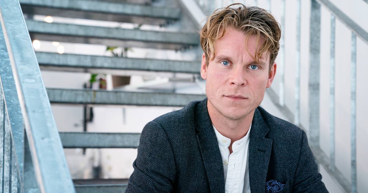 Uddannet i Aarhus og gift på Djursland - nu er han en stjerne: »Noget ...