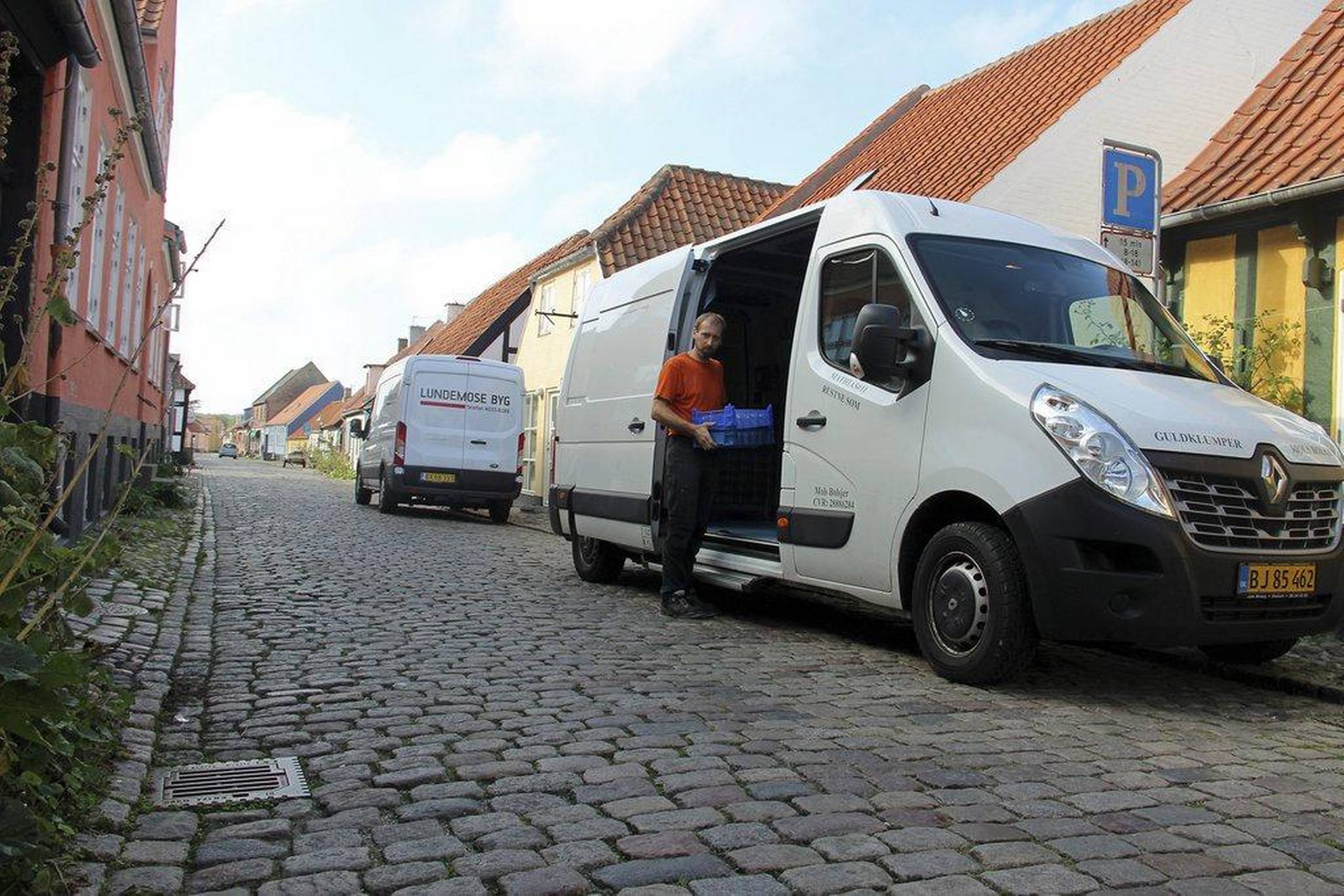 Mols Bolsjer i parkeringsmareridt: Nu flytter vi forretningen - Din Avis