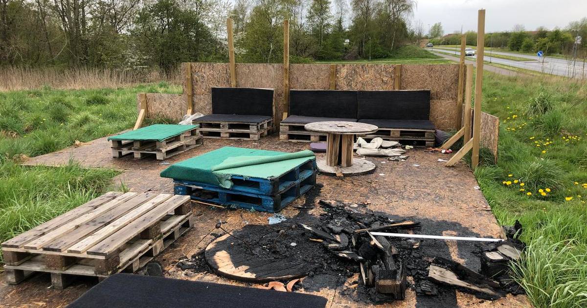 Værested er forladt og ligner en losseplads - Din Avis