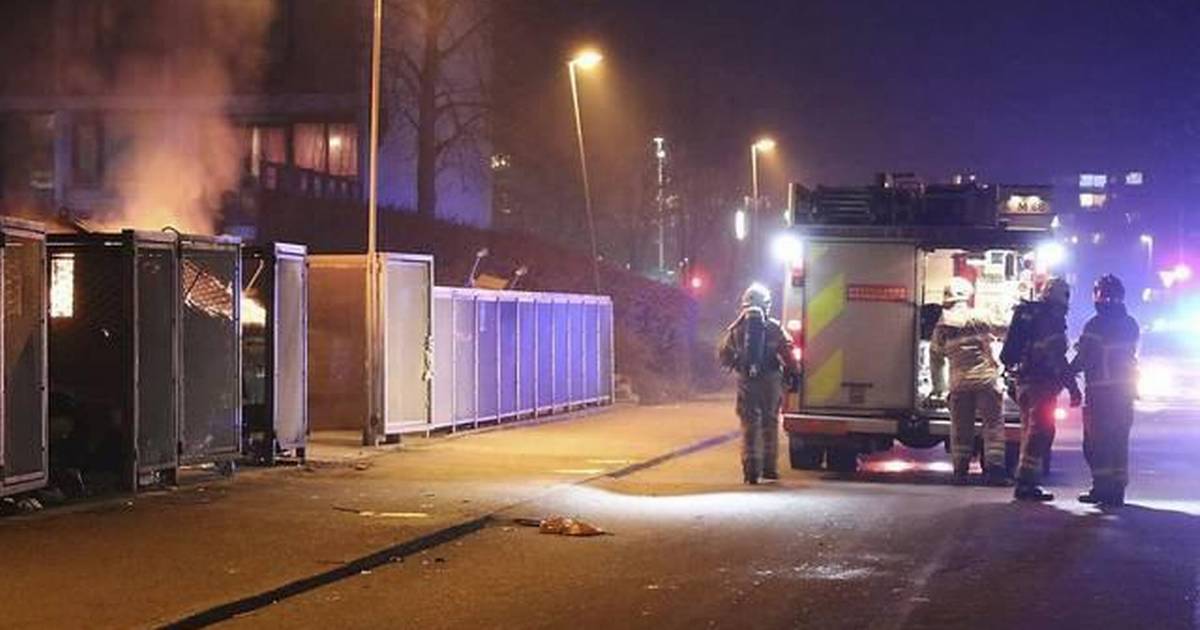 Nu kan du købe nytårsfyrværkeri: Politiet kommer med advarsel Nu kan du købe nytårsfyrværkeri: Politiet kommer med advarsel