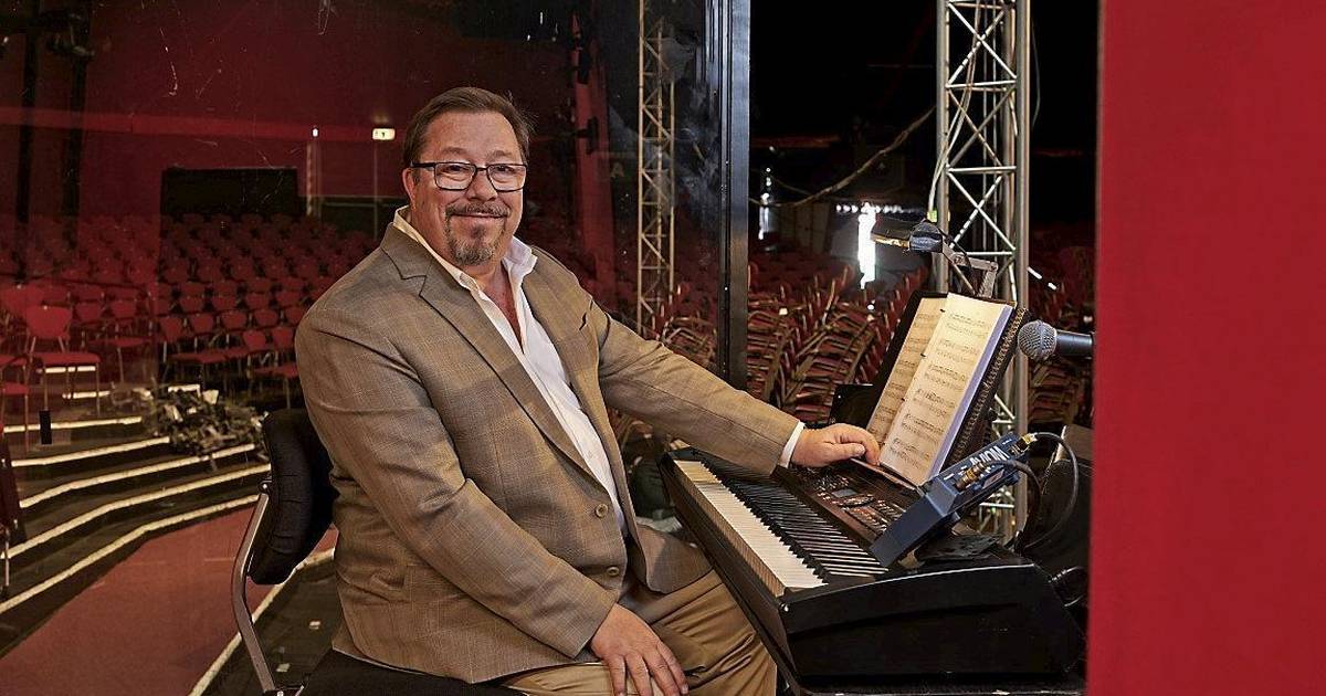 Lækker mad og fuld musik: James Price fylder rundt - Din Avis