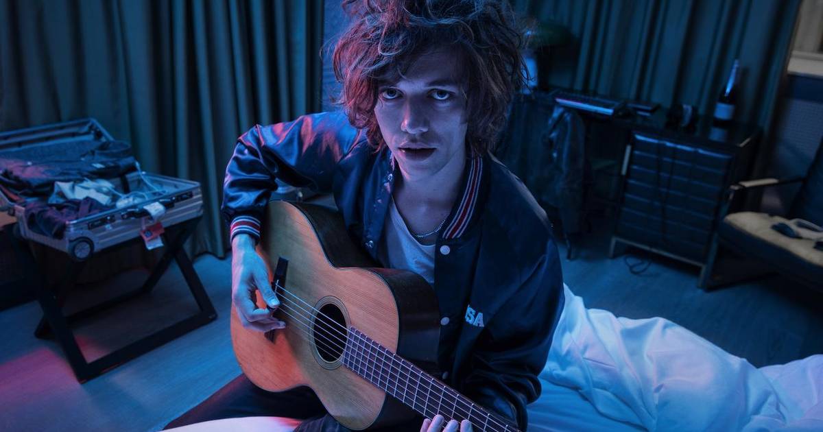 Carl Emil i Sløjfen med splinternyt album - Din Avis