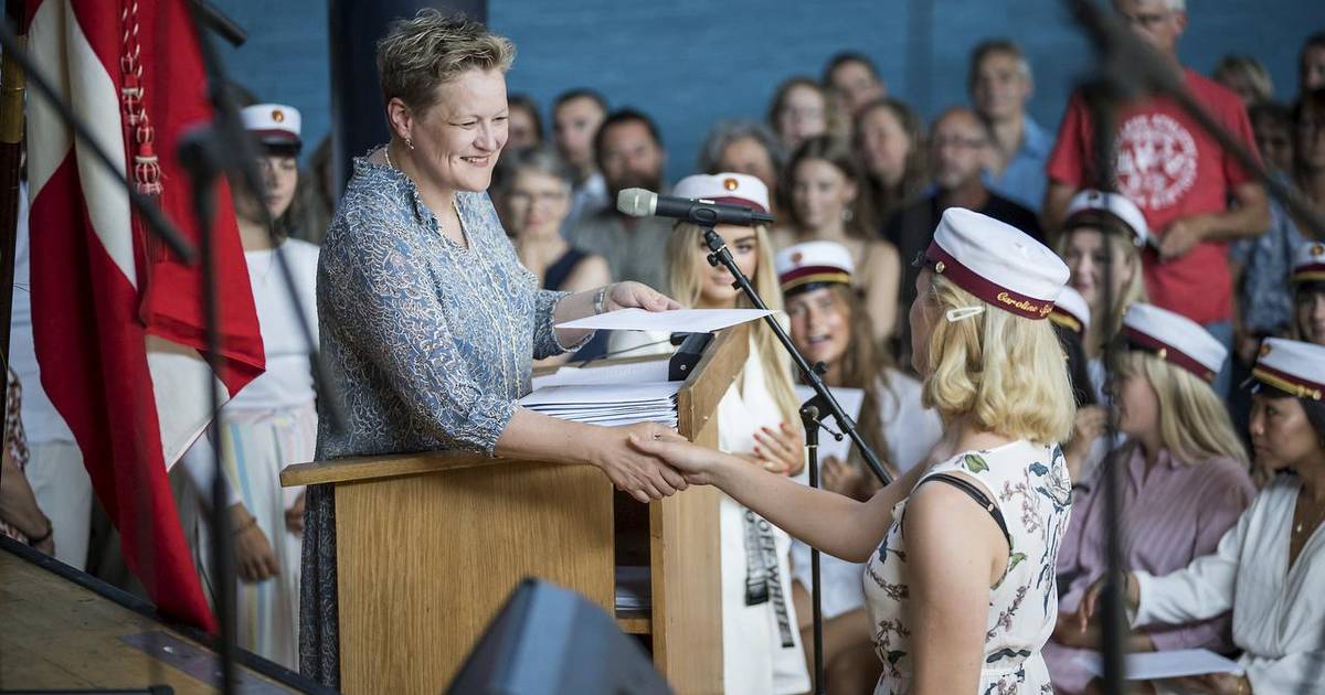 Gymnasiets rektor gav råd om navigation i livet - Din Avis