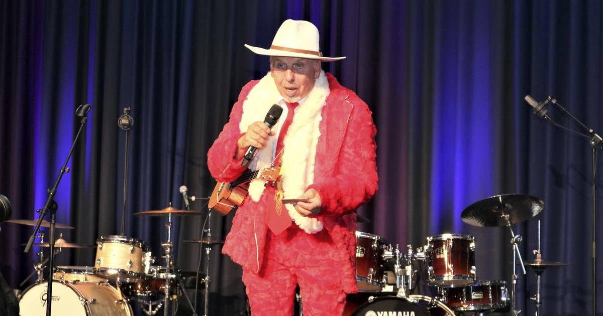 Marie Frank og Jakob Haugaard underholder - Din Avis