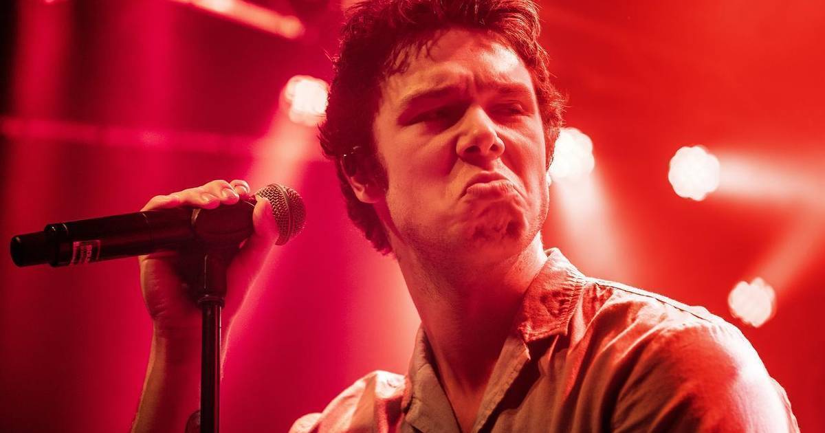 Hugo Helmig aflyser alle koncerter - Din Avis