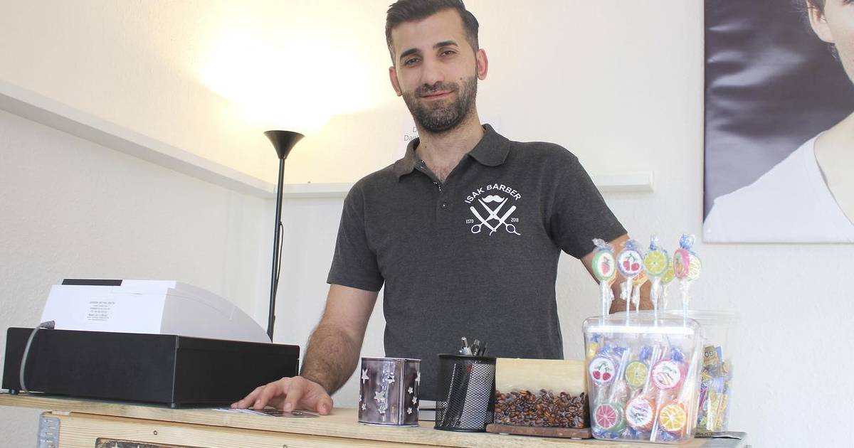 Ny frisør i Solbjerg: "Jeg ville ud af kontanthjælp" - Din Avis