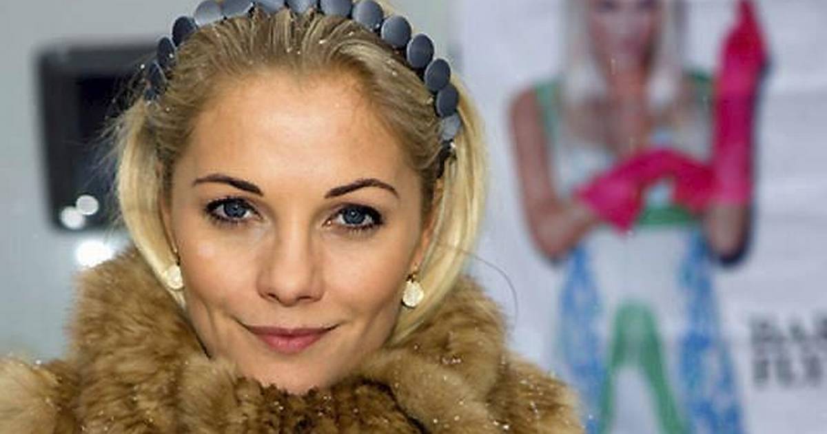 Caroline Fleming og 11-årig datter i voldsom trafikulykke: Bilen totalt ...