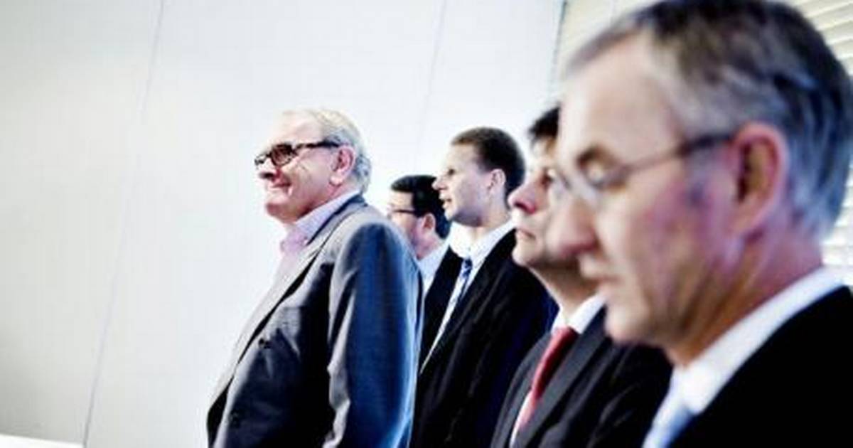 Bankchef indlagt - Din Avis