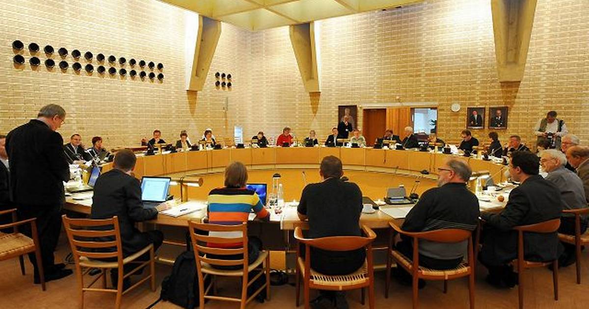 Politikere kæmper mod tiden - Din Avis