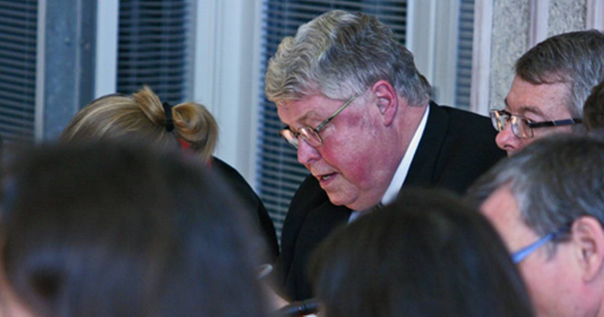 "Velkommen til første skoledag" - Din Avis