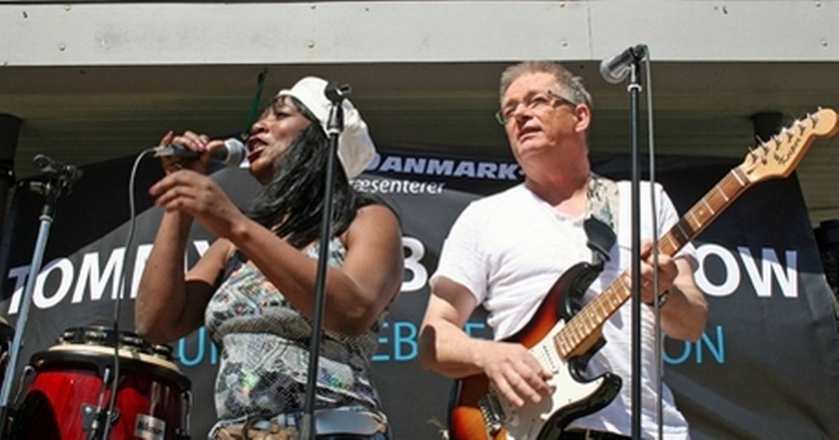 Debbie synger julen ind i Hinnerup - Din Avis