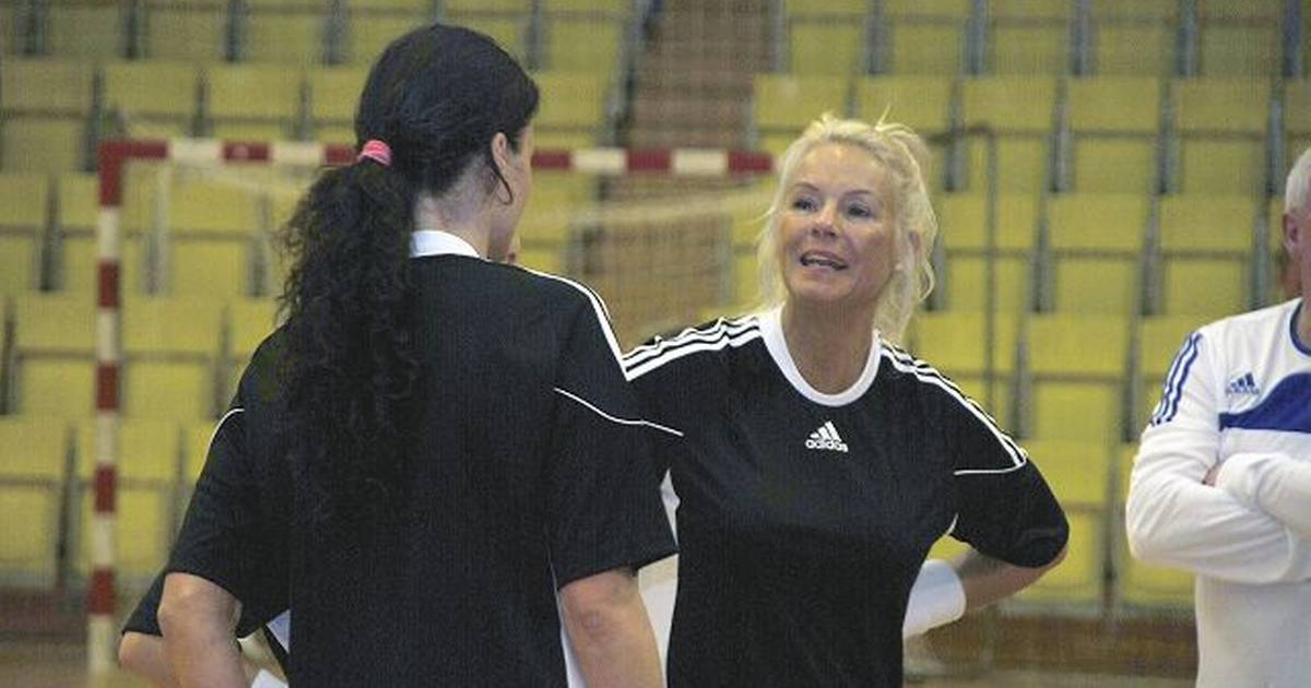 Håndboldstjerner invaderede Hadsten Hallen - Din Avis