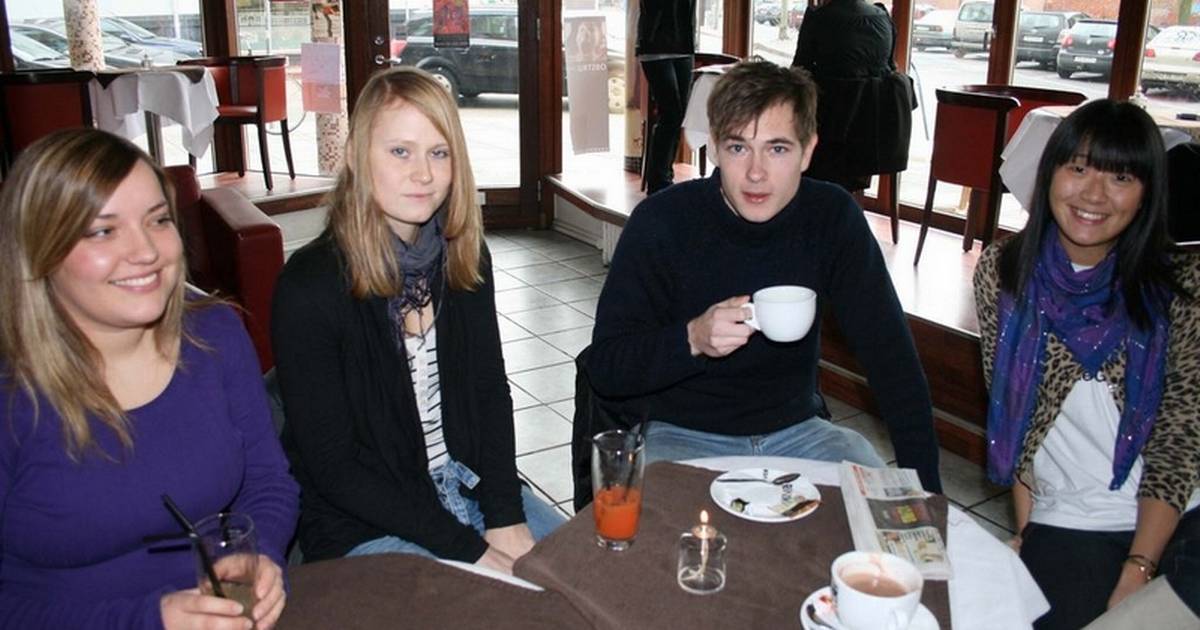 Unge brander Århus på nettet - Din Avis