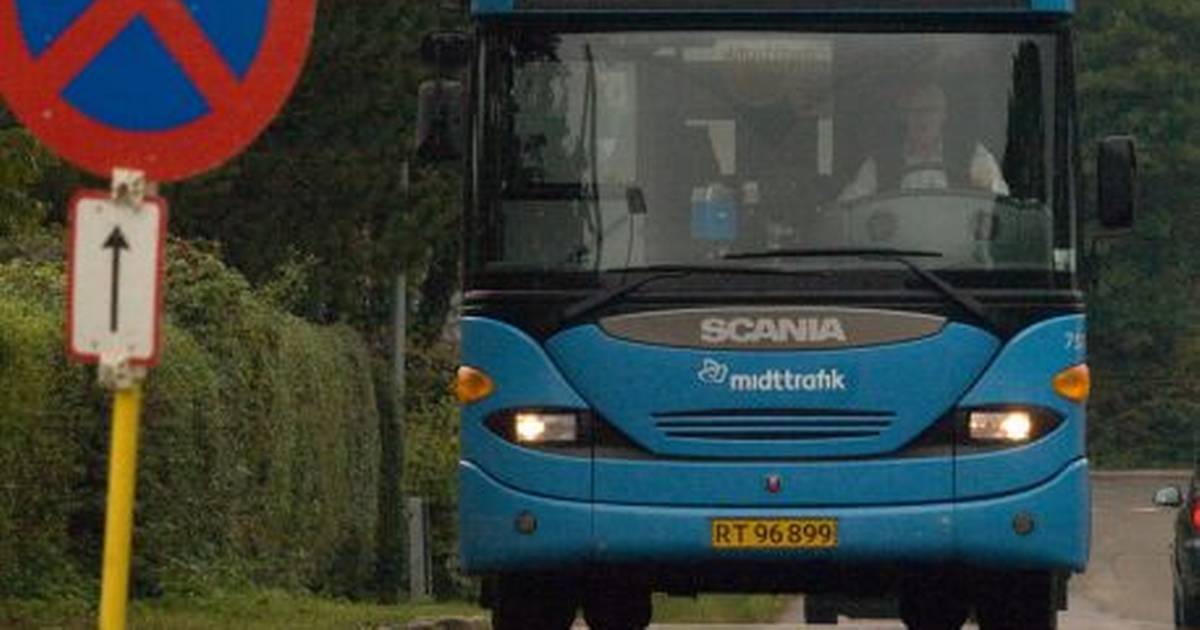 Transportministeren vil ikke love penge til busdrift - Din Avis